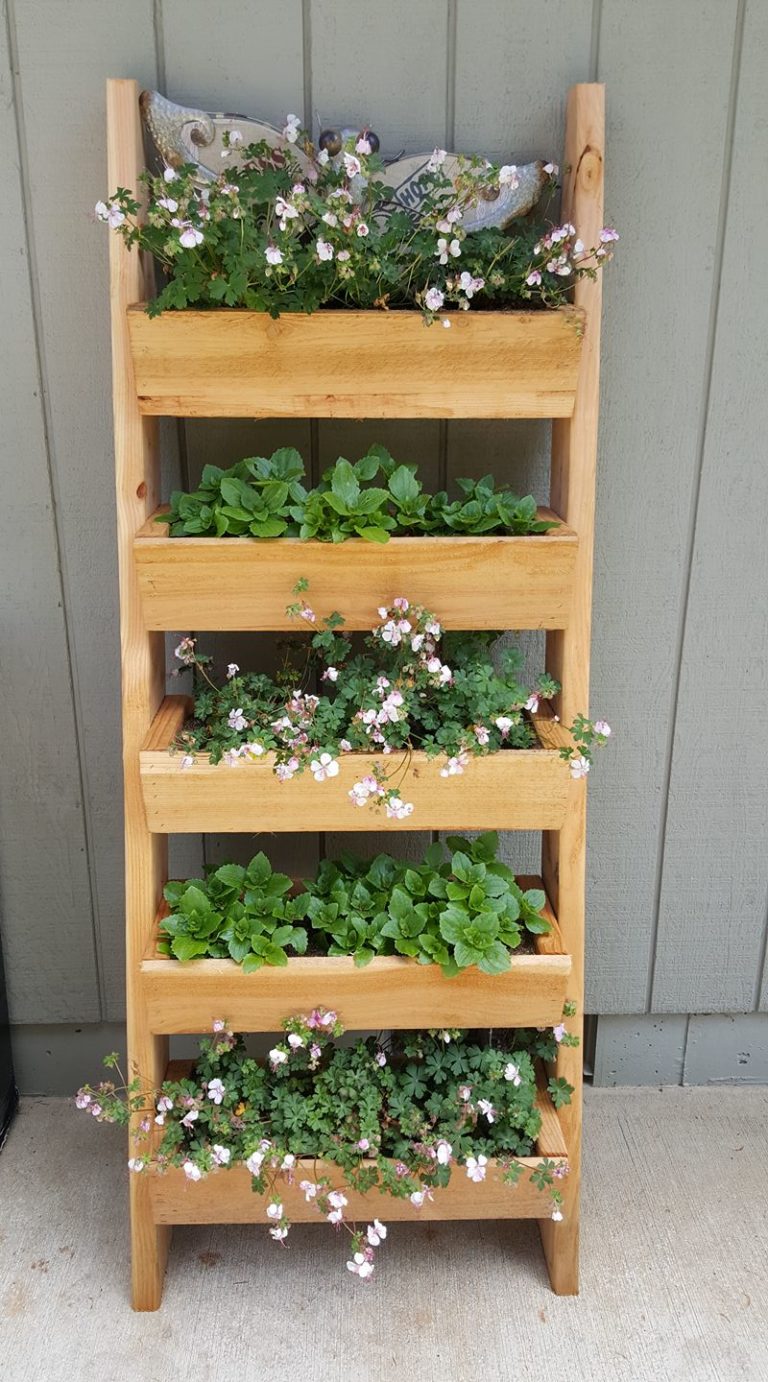 Ladder Planters – Handcrafted Cedar Planters in the Pacific Northwest